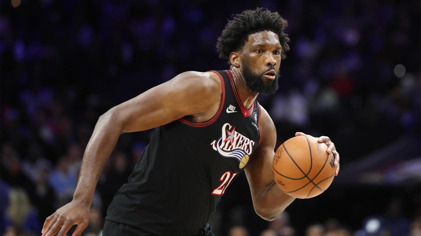 Is 76ers’ Joel Embiid playing tonight vs. Mavericks with Paul George out?