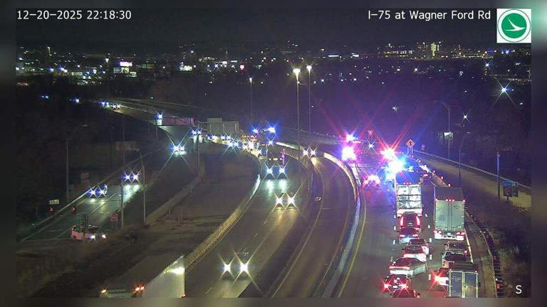 All lanes back open on I-75 SB after reported traffic stop ends in crash