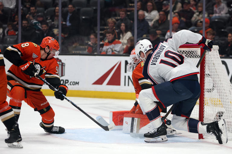 Zach Werenski scores, is hurt as Columbus Blue Jackets fall to Ducks