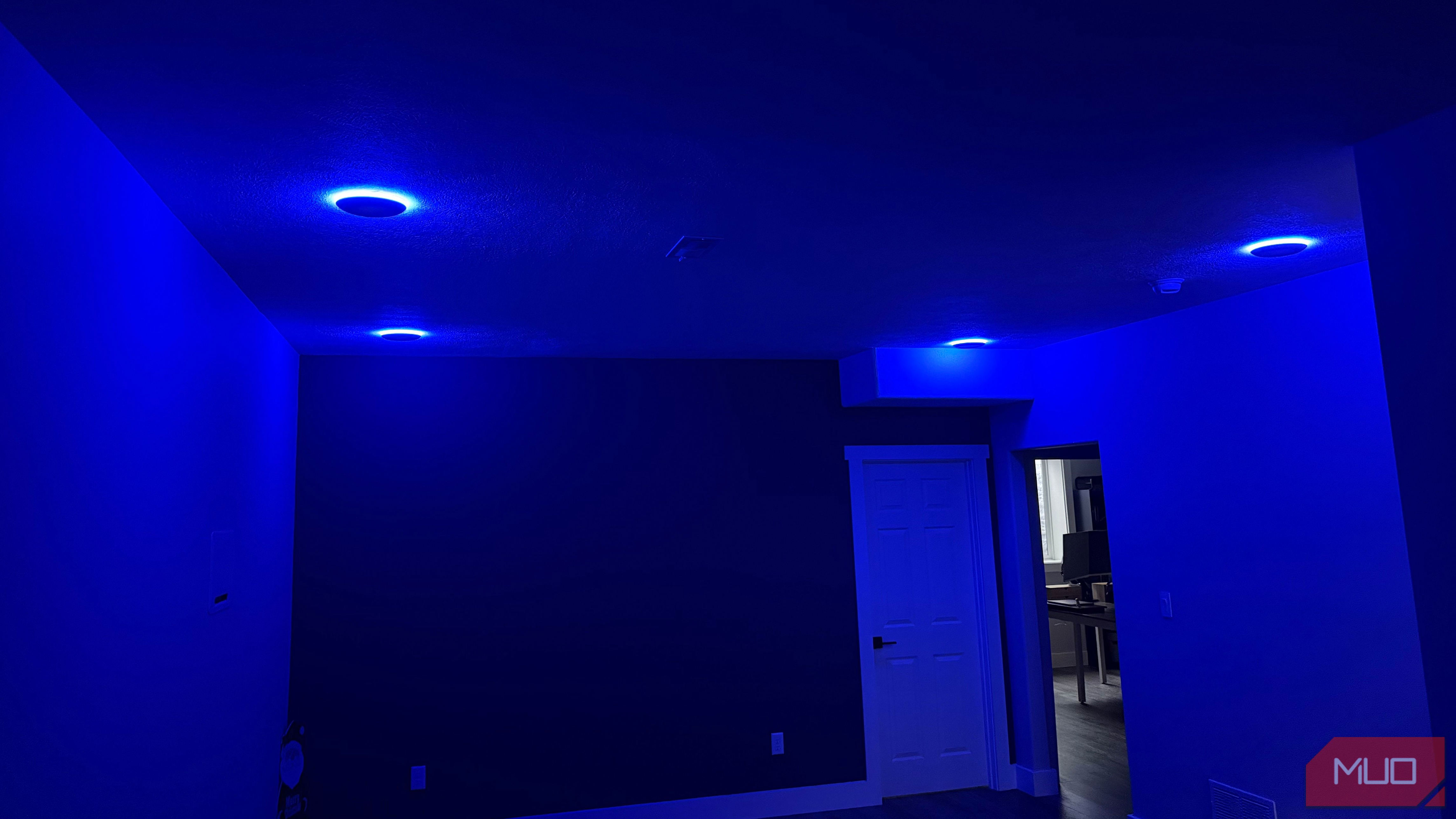 These smart lights have a unique feature that Philips Hue is missing