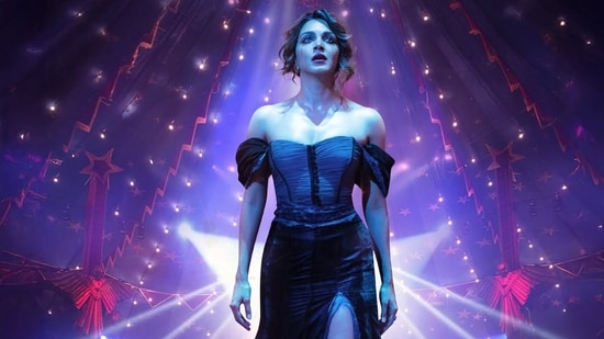 Kiara Advani is Nadia: Yash unveils actor's first look from Toxic, fans ...