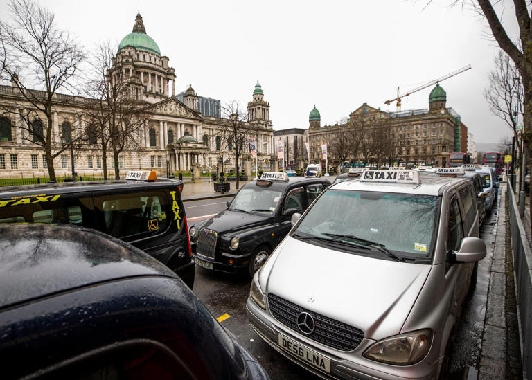 Belfast taxi drivers clocking off during Christmas rush to avoid gridlock