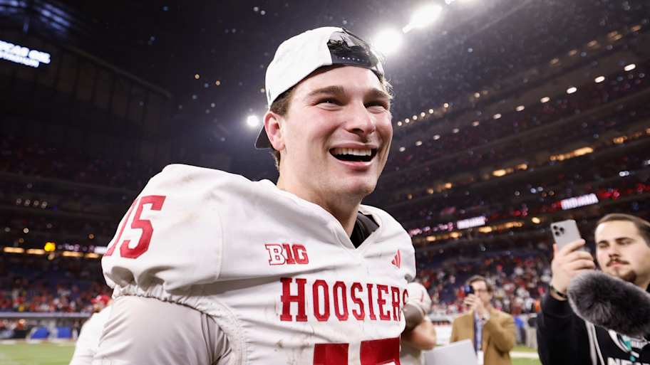 2026 NFL mock draft: Major trades shake up round 1 in latest predictions