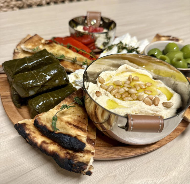 I tried Ina Garten's mezze platter— and my $30 Christmas spread looked ...