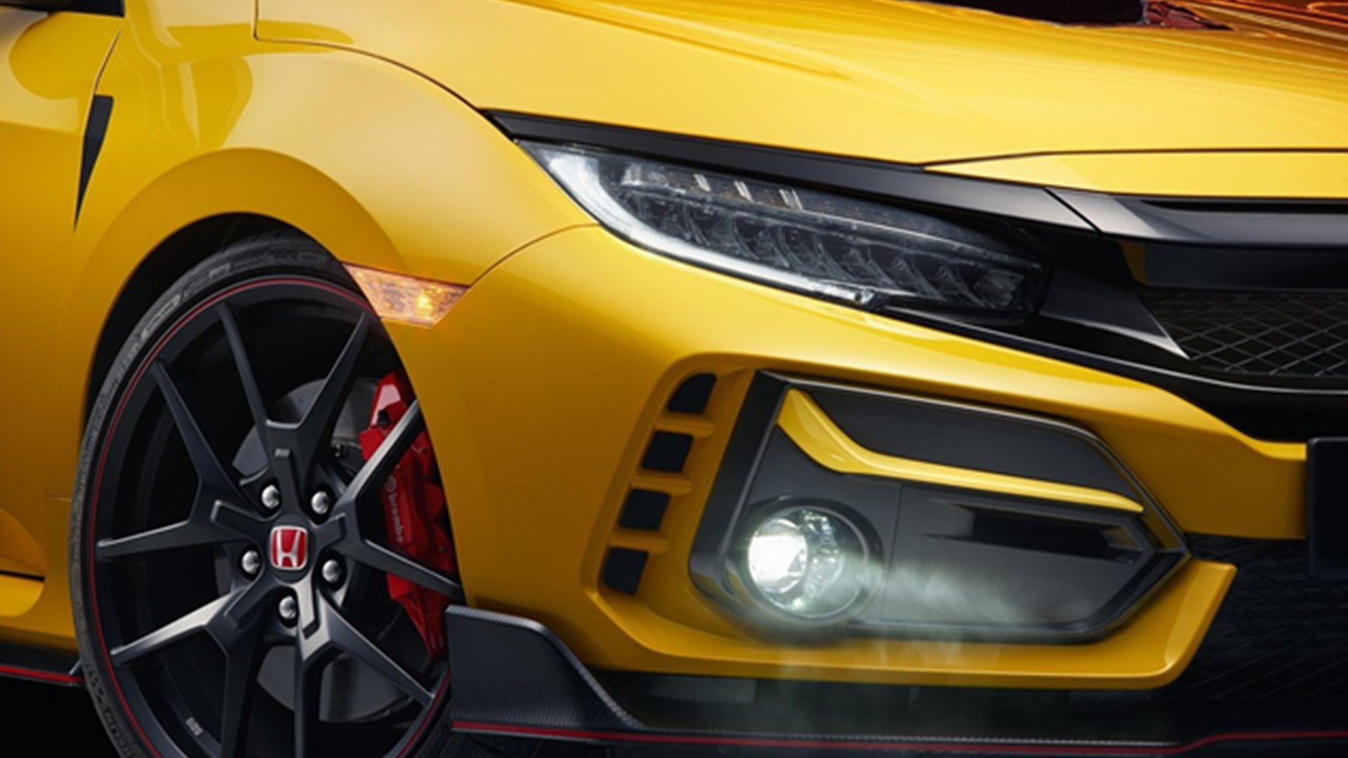 The 2017-2021 Honda Civic Type R refuses to go down in value