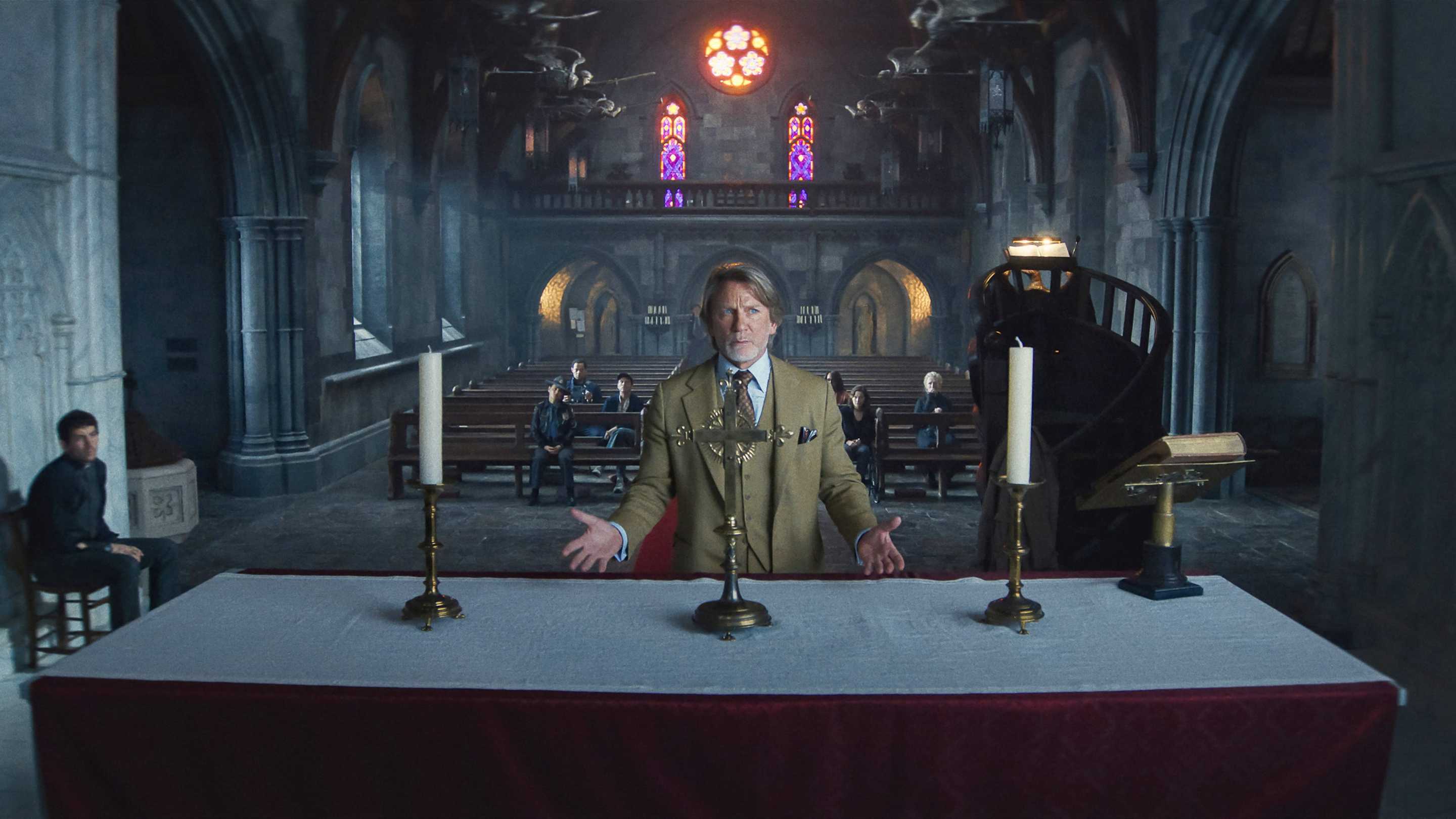 Wake up dead man wasted its supporting cast (& saved the Knives Out ...