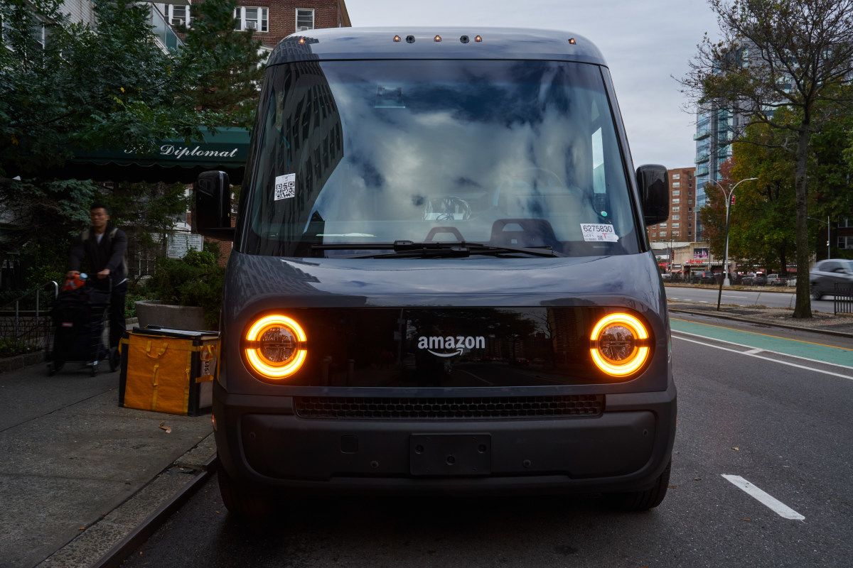 Amazon is selling $200 earbuds with a perfect rating for just $25