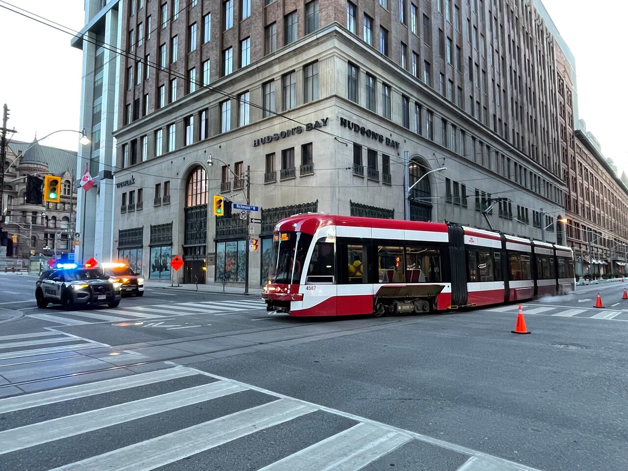TTC streetcar derailed following downtown crash with car: Toronto police