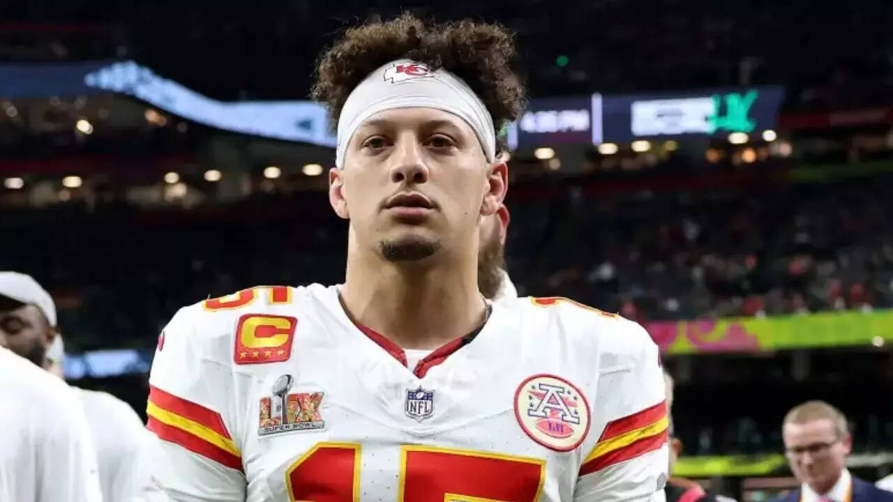 Will Patrick Mahomes play against Tennessee Titans today? Latest injury ...