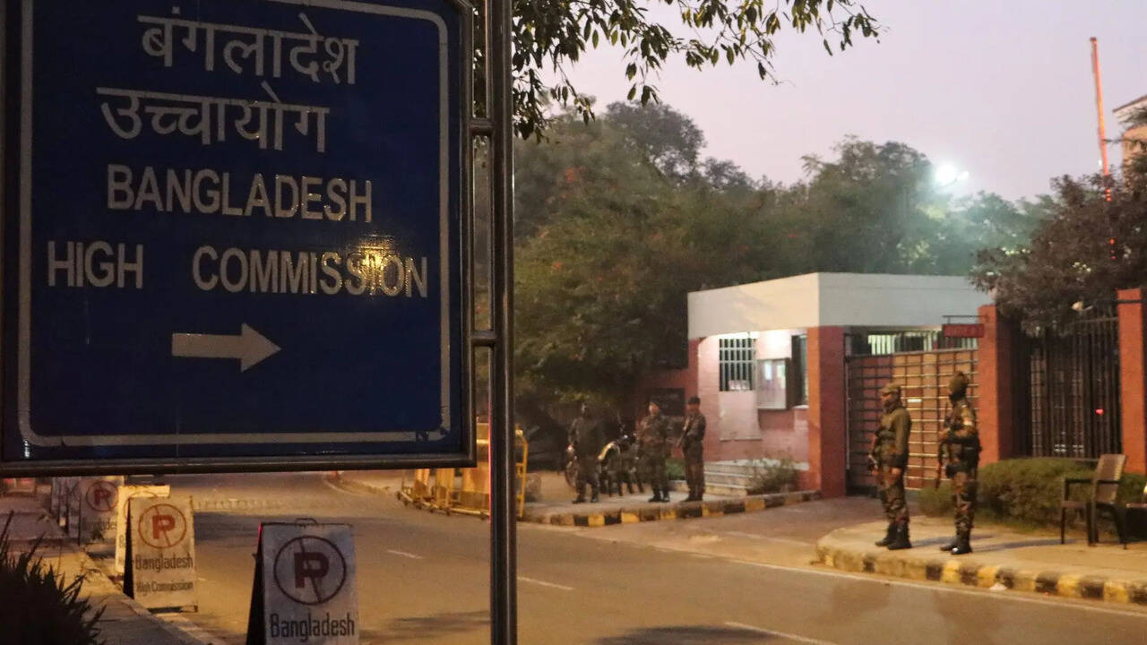 India slams 'misleading propaganda' over protest at Bangladesh High ...