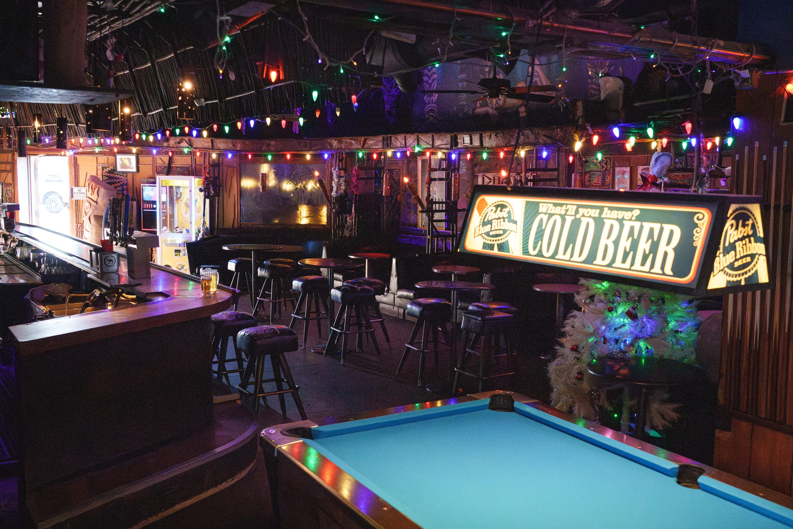 Historic Phoenix bar named one of the best dives in America