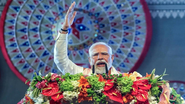 'Anti-national activities': PM Modi launches sharp attack on Congress ...