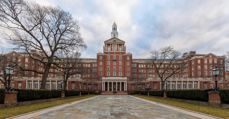 Louisiana cuts two major Medicaid contracts—488,500 lose care overnight