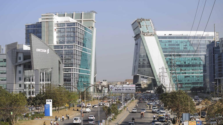 Gurugram offices asked to start work from home under GRAP-IV amid very ...