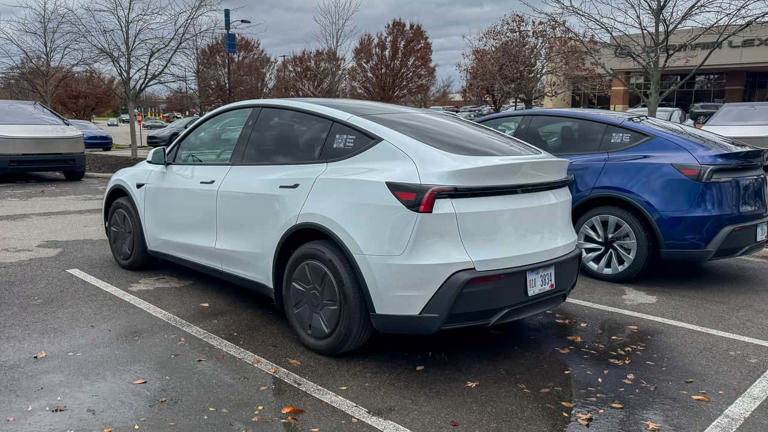 I drove Tesla's budget Model Y Standard. It's not worth it.