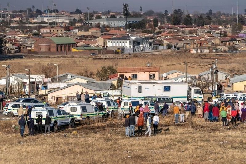9 killed as 12 gunmen shoot randomly at people in South Africa