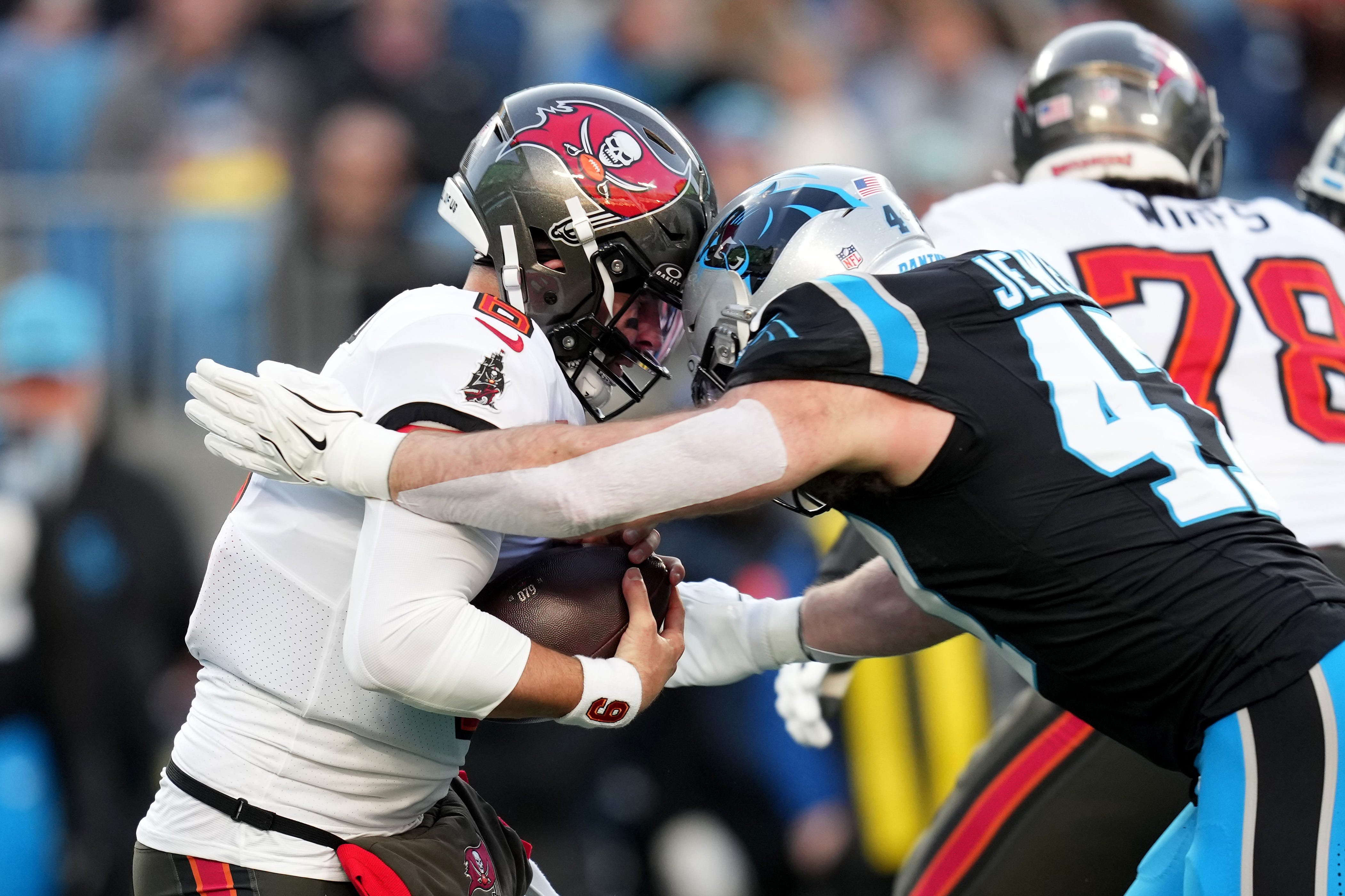 NFL Week 16 picks straight up and against spread: Bucs or Panthers for ...
