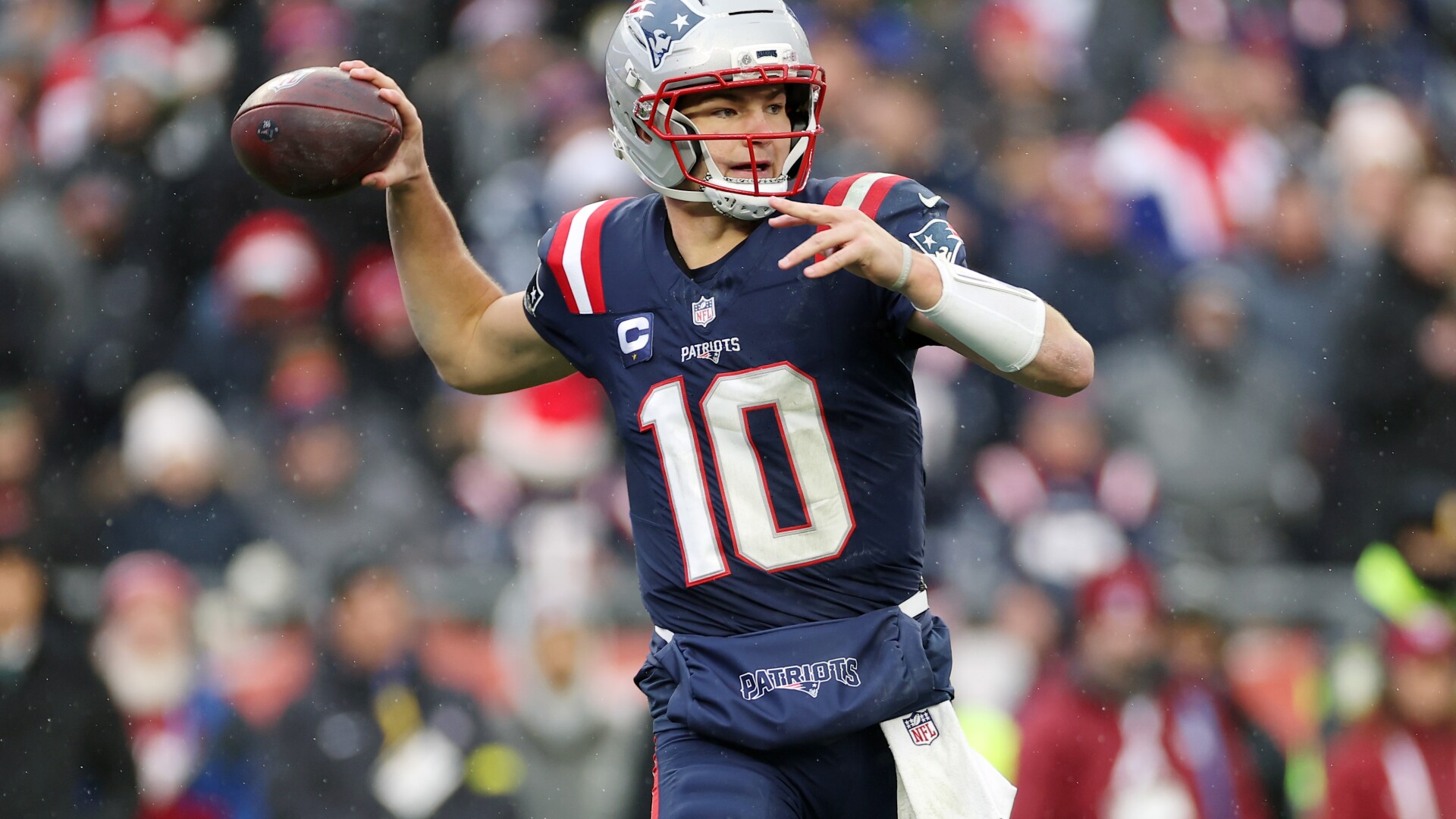 What NFL games are on today: Week 16 Sunday schedule, TV channels, live ...