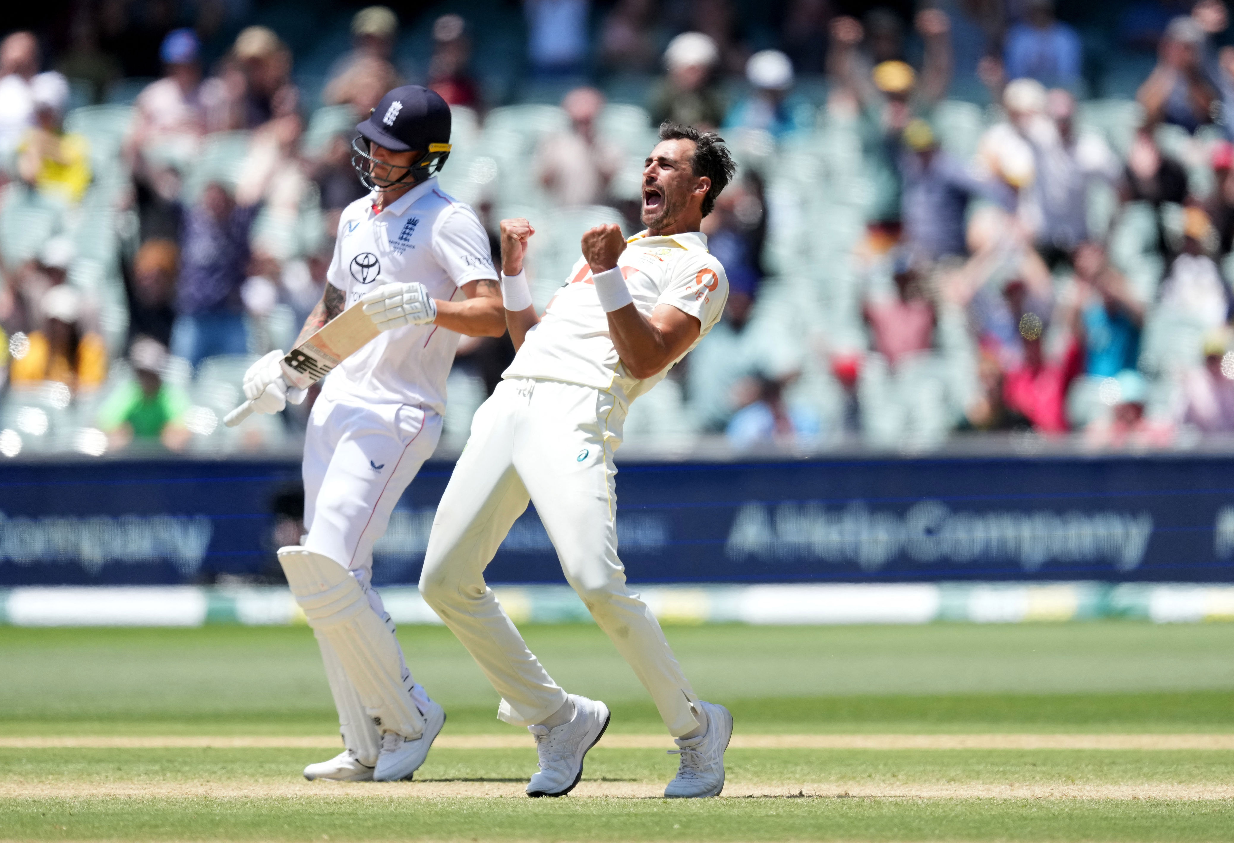 Australia beat England to win third Test and retain Ashes