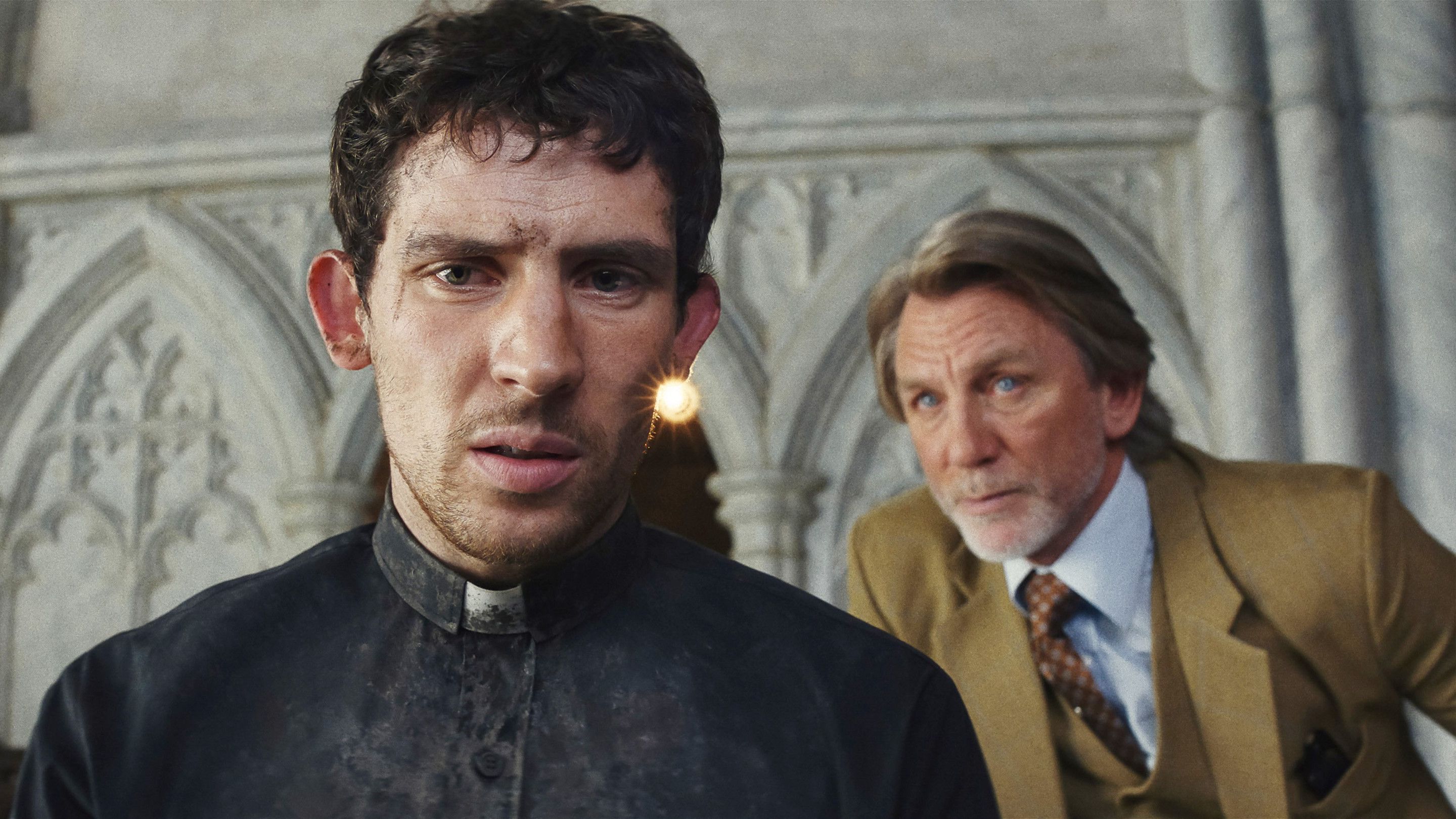 Wake up dead man wasted its supporting cast (& saved the Knives Out ...