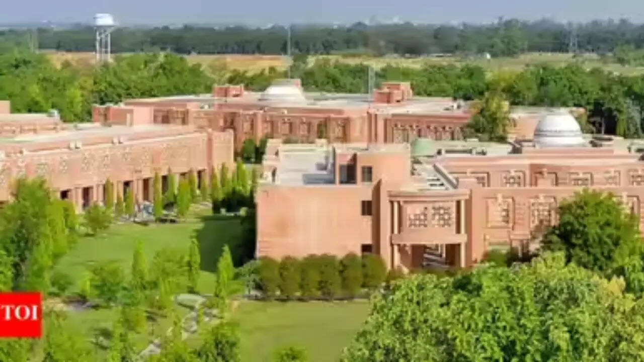 Snail mail to smart services: IIM Lucknow opens UP’s first Gen-Z post ...