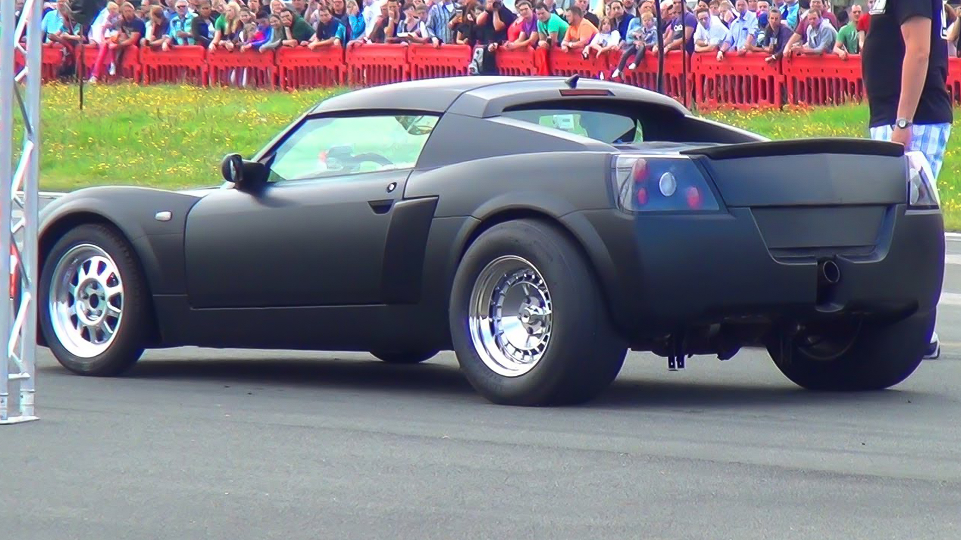 Turbo sound and power from Opel Speedster