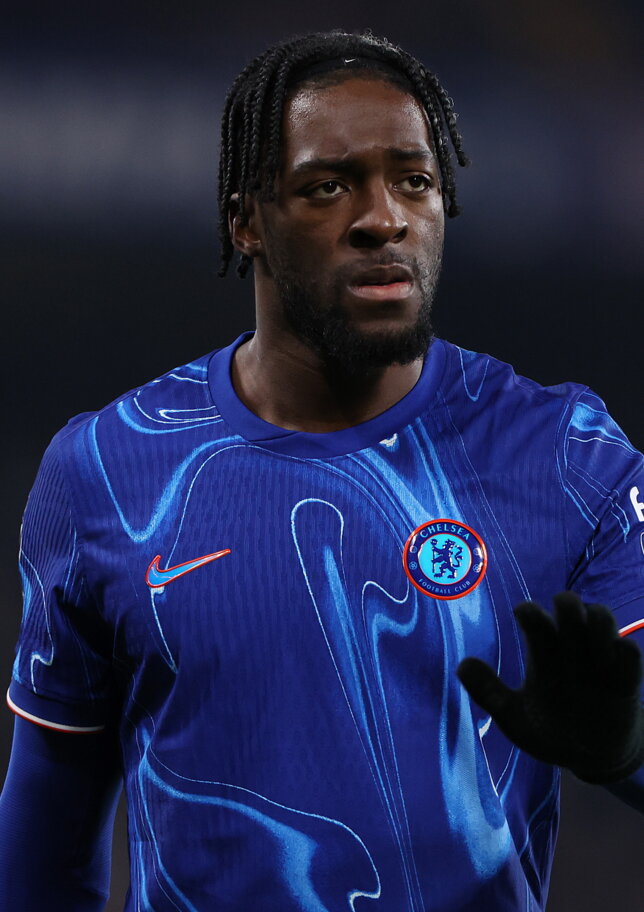 Milan, oltre la punta c'è di più: caccia a un difensore, piacciono ...