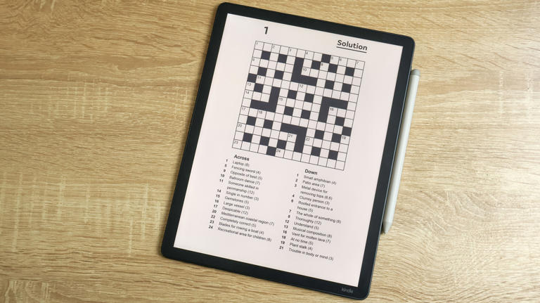 Samsung just announced a color e-reader made of plankton — no, I’m not ...