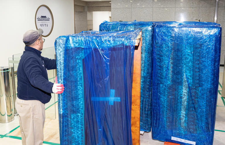 Blue House relocation aims for better public accessibility, communication