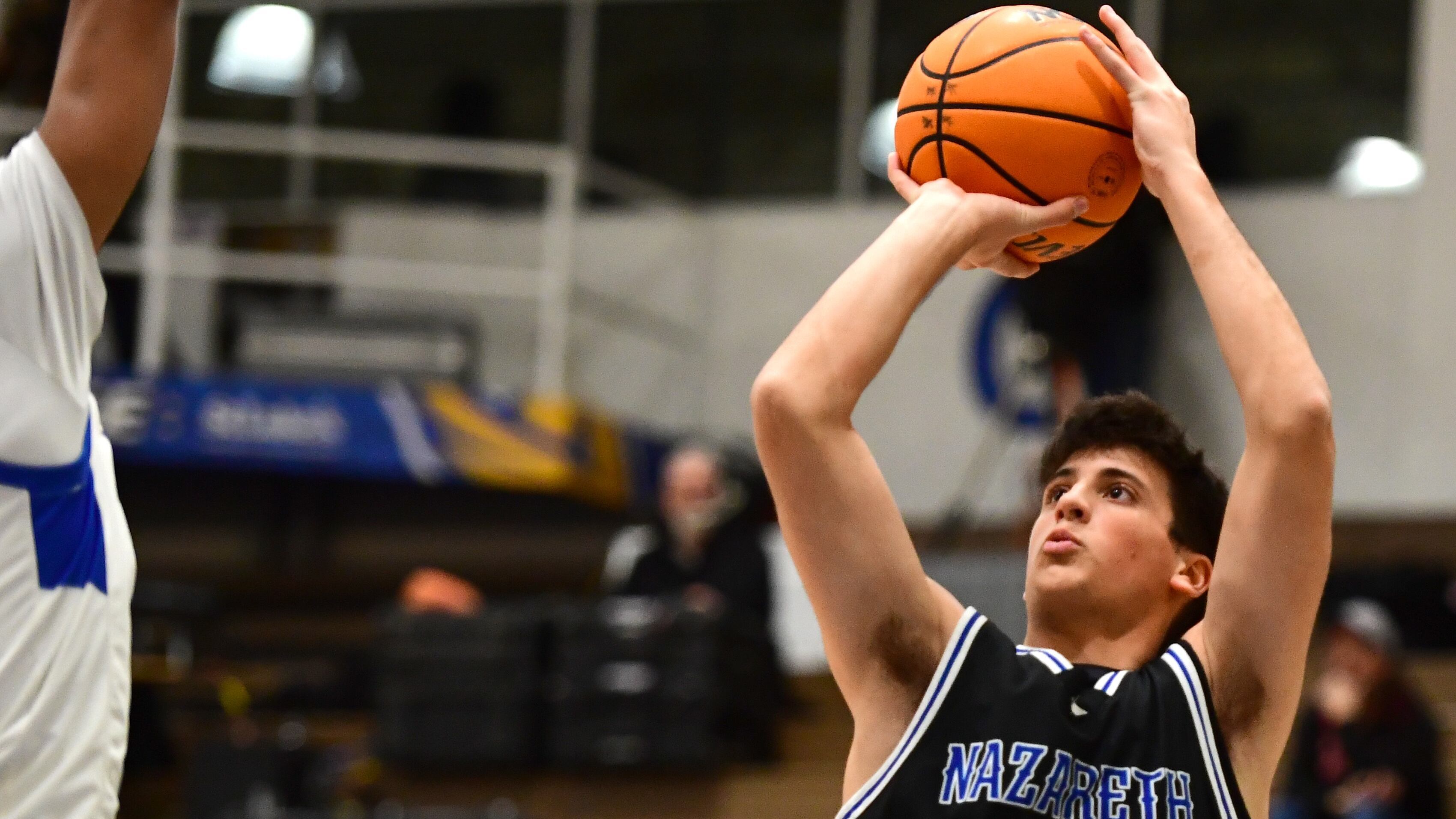 Watch: Nazareth boys basketball beats Easton with stunning buzzer ...