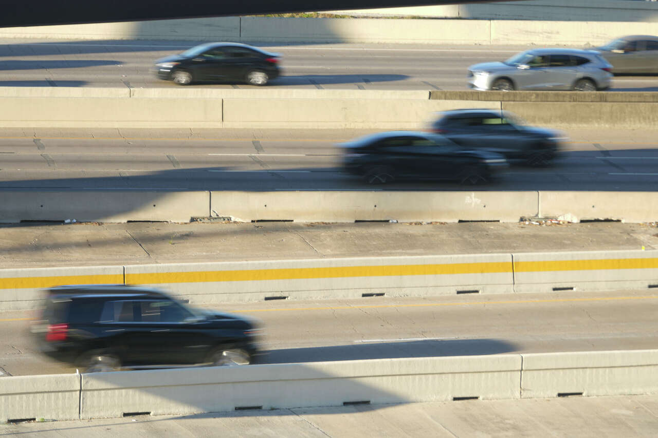 New reflective stripes on Houston's Loop 610 ramps aim to avoid night ...