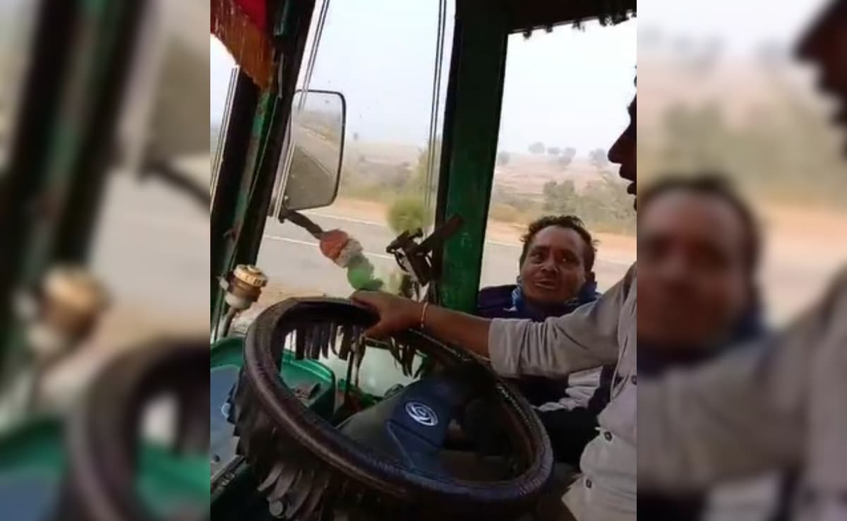 Tout clings to moving truck as extortion bid backfires in Madhya Pradesh