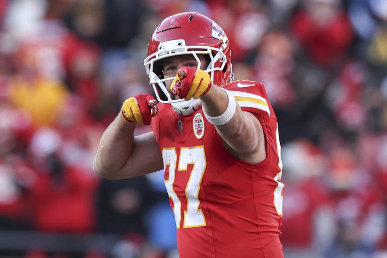 Travis Kelce start or sit: Week 16 fantasy football advice