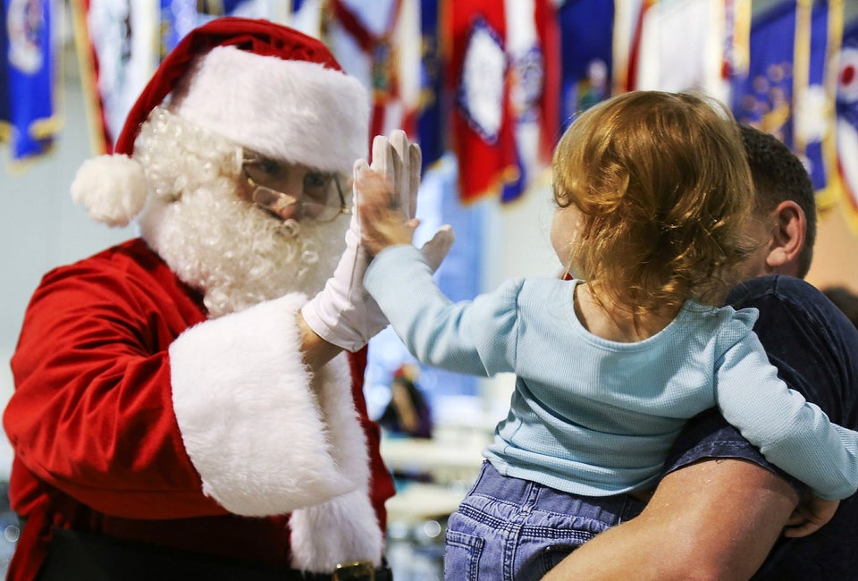 What’s open on Christmas Day 2025? Stores & family-friendly places in ...