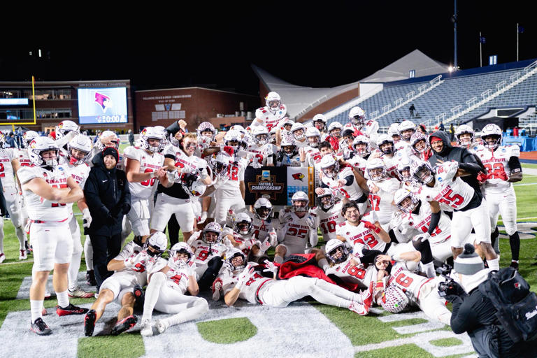 Illinois State football vs. Villanova recap: ISU Redbirds dominate FCS ...