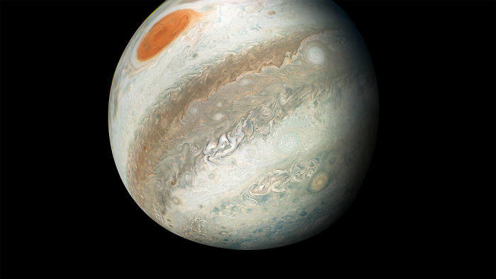 NASA released 30 amazing high-def photos of the largest planet in our ...