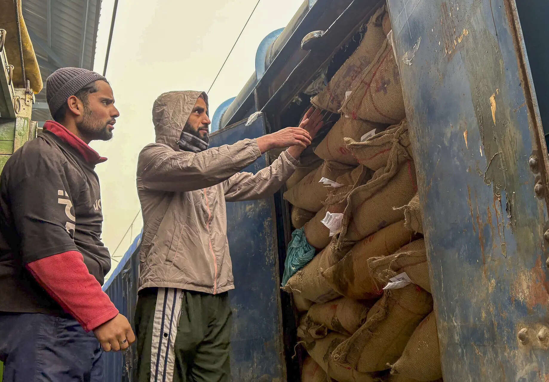 First-ever foodgrain freight train reaches Kashmir; integrates region ...