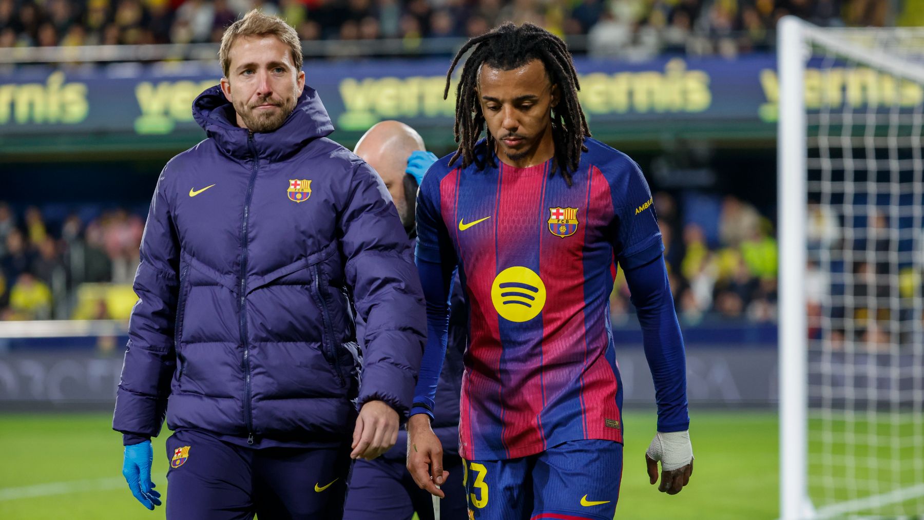 Se acumulan los problemas para el Barcelona en defensa: Koundé también ...