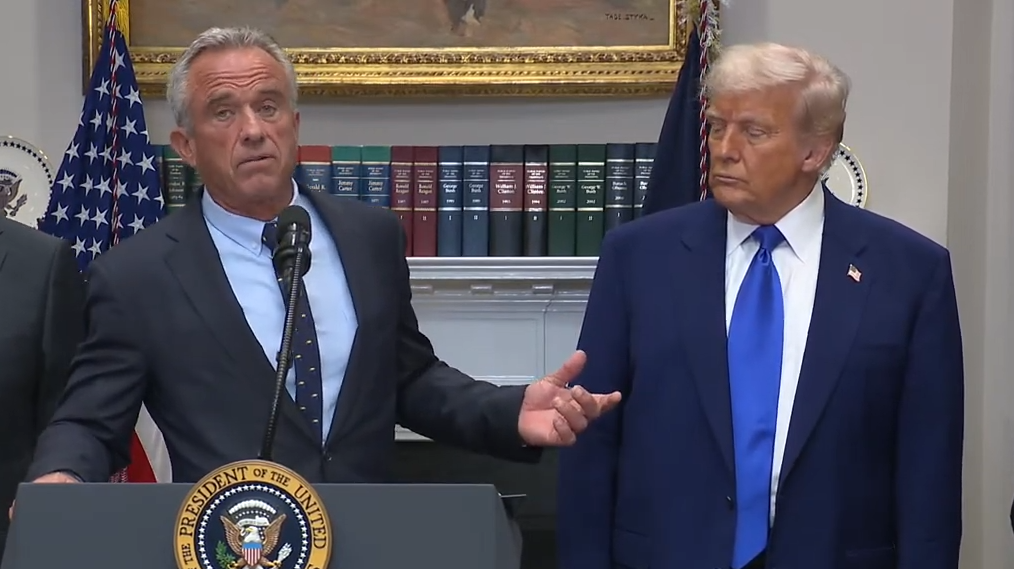 'He was taking money': Trump gets caught with his hand in the cookie ...