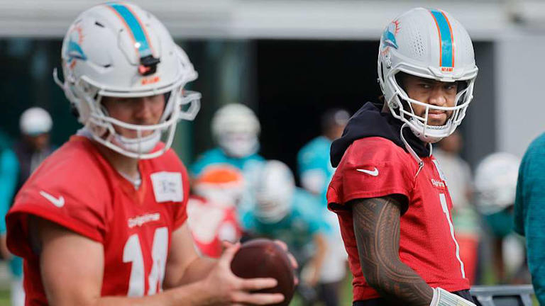 What should the Dolphins do with Tua Tagovailoa’s contract in 2026?