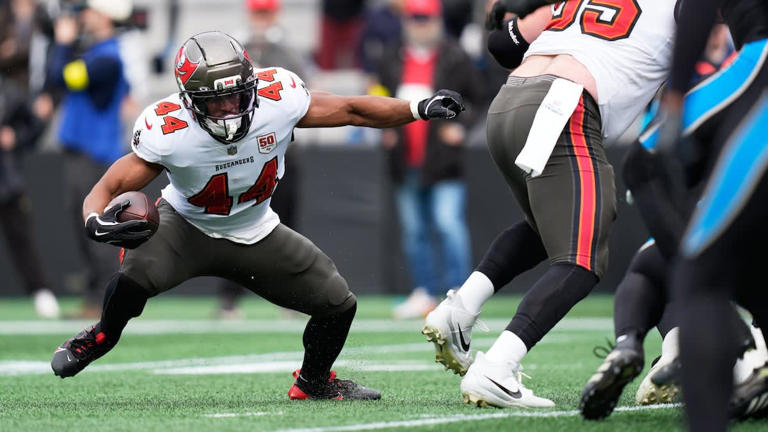 Images from Bucs’ costly NFC South loss to the Panthers in Charlotte