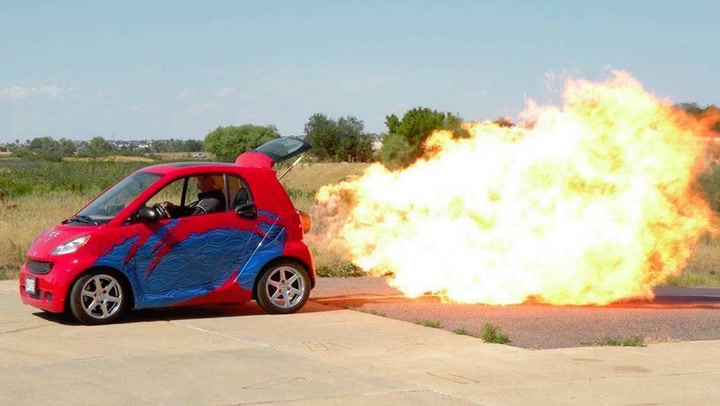 Smart car with a helicopter engine? 2,000HP jet car