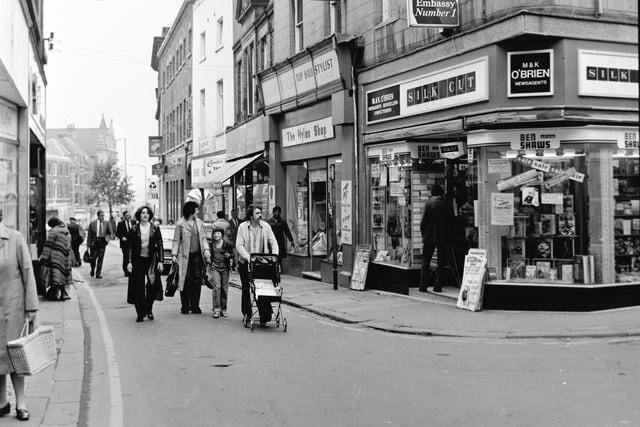 Retro: Here are 16 incredible photos taken throughout Wakefield, across ...