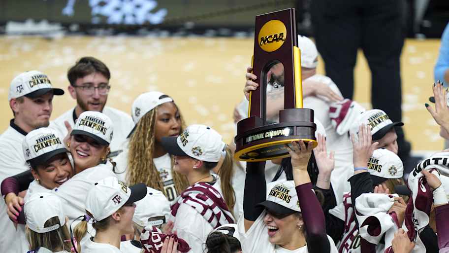 Texas A&M volleyball clinches first national title in program history