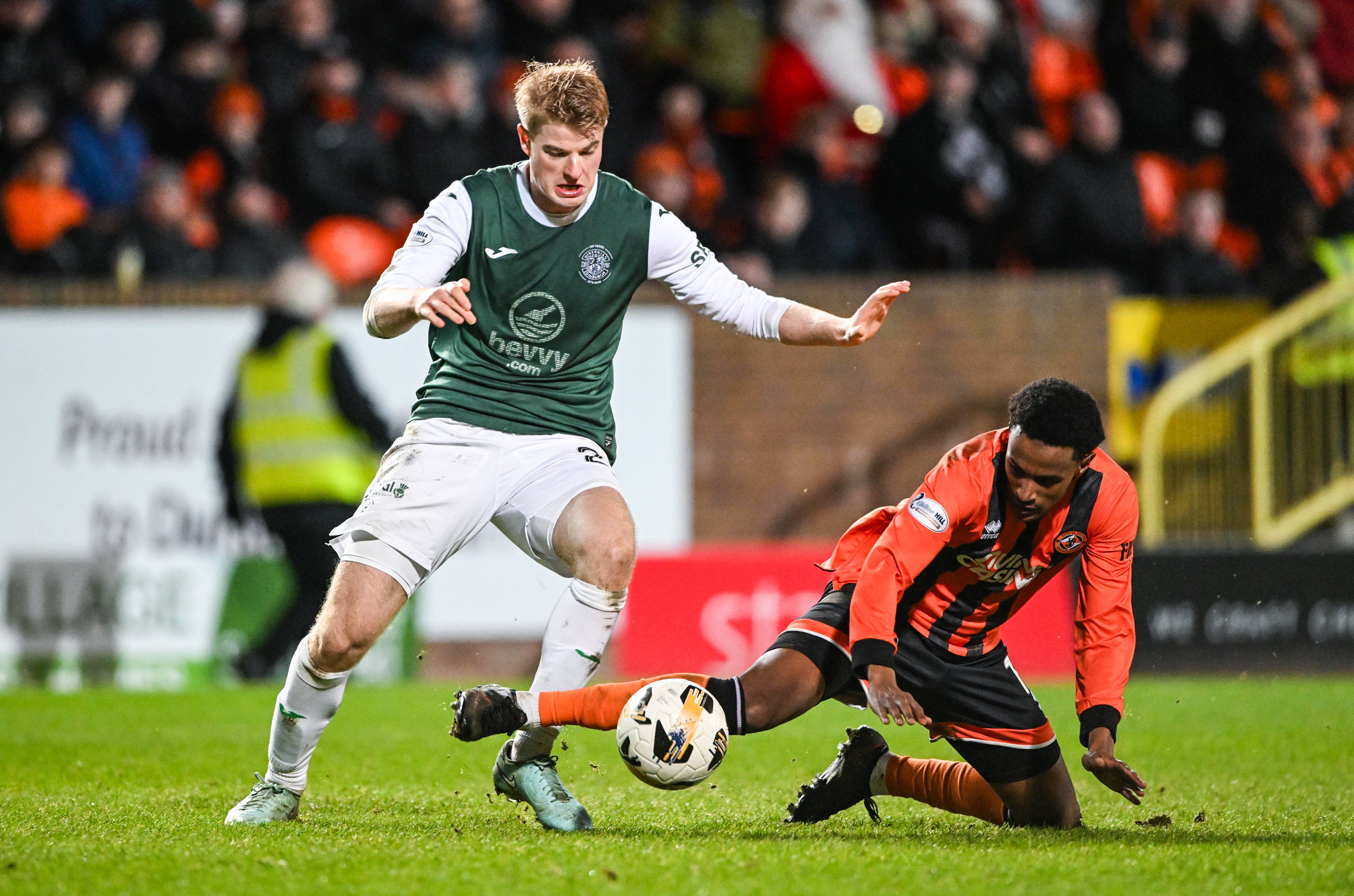 Charlton loanee's patience pays off - so do Hibs stick with defender ...