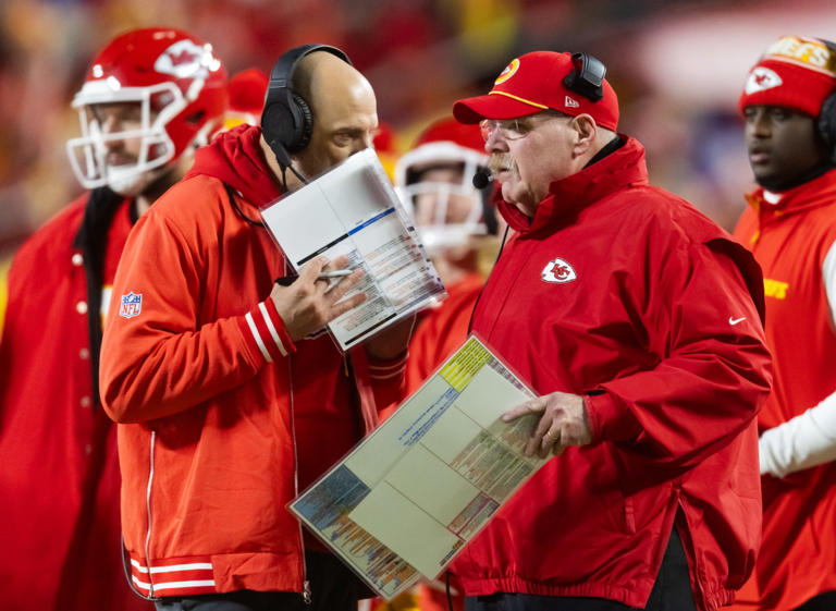 Kansas City Chiefs' Week 16 clash with Tennessee Titans doubles as an ...