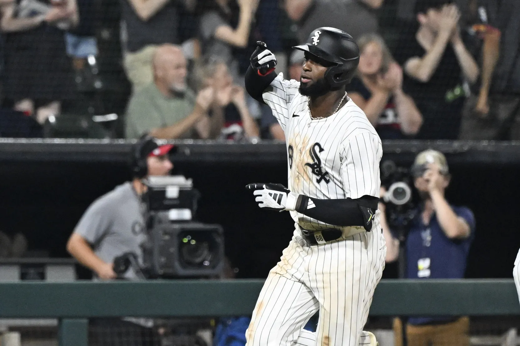 White Sox explore potential Luis Robert Jr. trade following Murakami ...