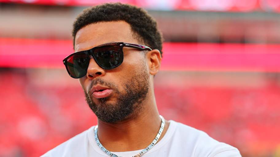 The unlikeliest ex-Steelers QB was forced into action in Week 16