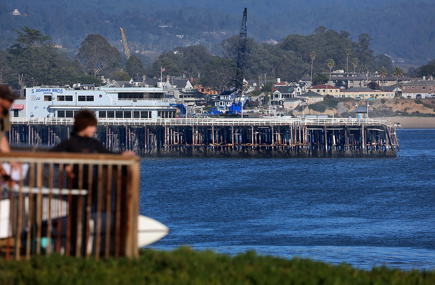 Photo | Santa Cruz Wharf repairs continue as anniversary nears
