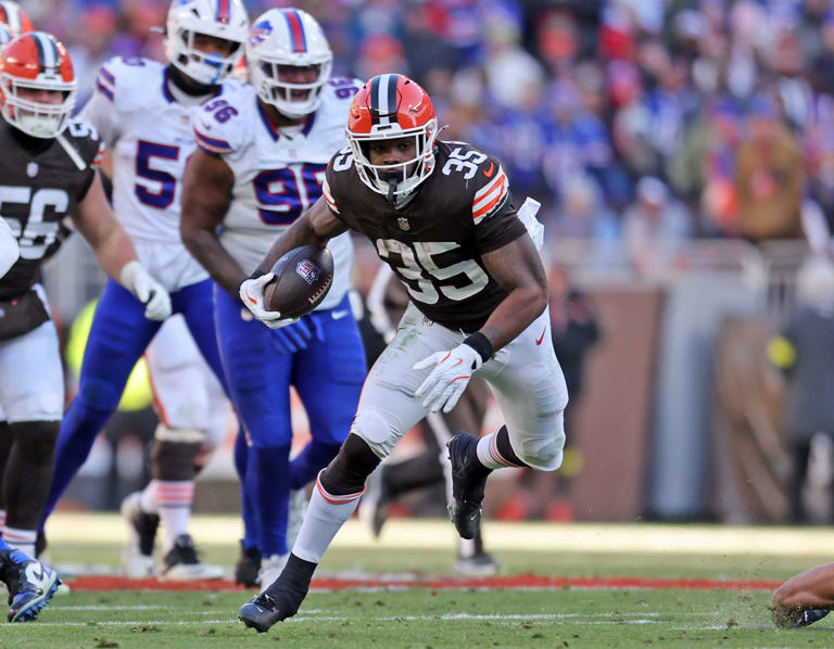 Talk Browns loss to the Bills live at 8:30 p.m.